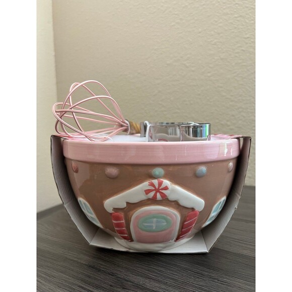 Holiday | New The Bakeshop Gingerbread House Mixing Bowl Set | Poshmark